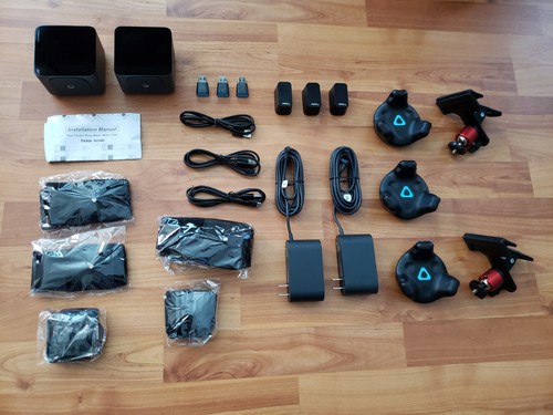 3 HTC 2.0 VIVE VR trackers with two 1.0 base stations vrchat full body ...