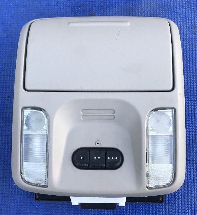2004-2008 Chrysler Pacifica Overhead Console With Homelink - Light Gray ...