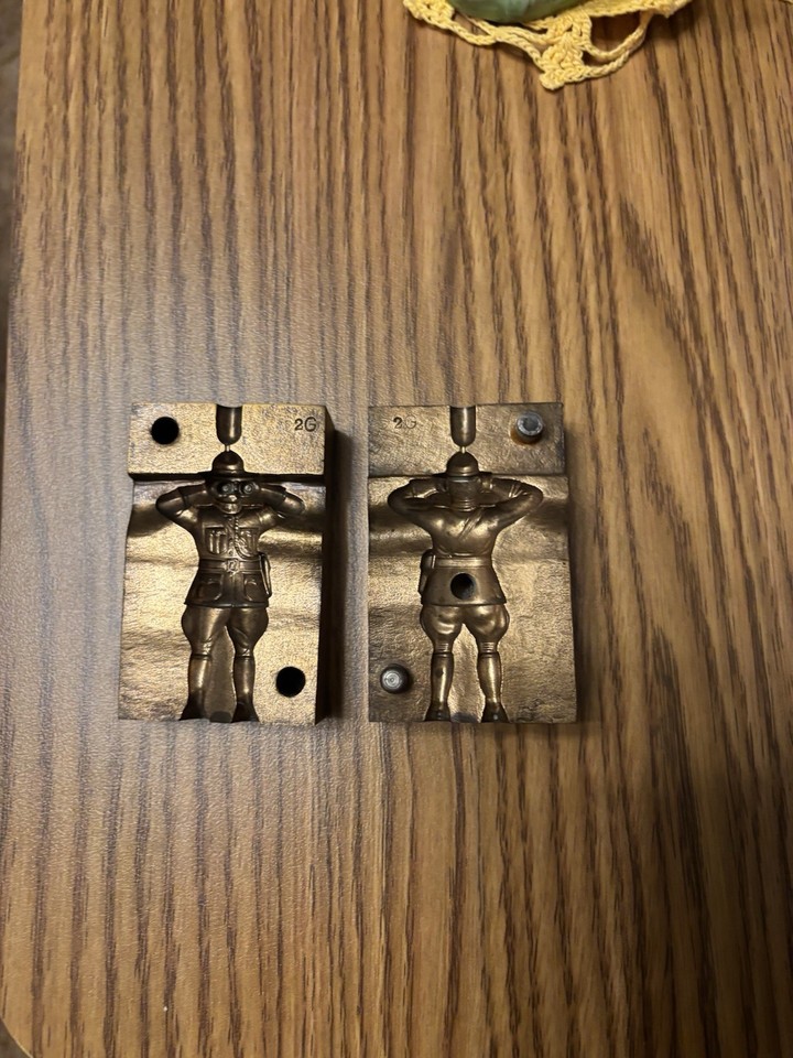 Marx Brass Mold For 60 MM Canadian Mounted Mold figure | eBay