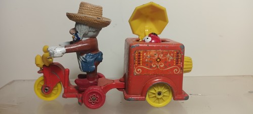 CORGI TOYS MAGIC ROUNDABOUT ,MR McHENRY`S TRIKE & ZEBEDEE, 859, c1972 ...