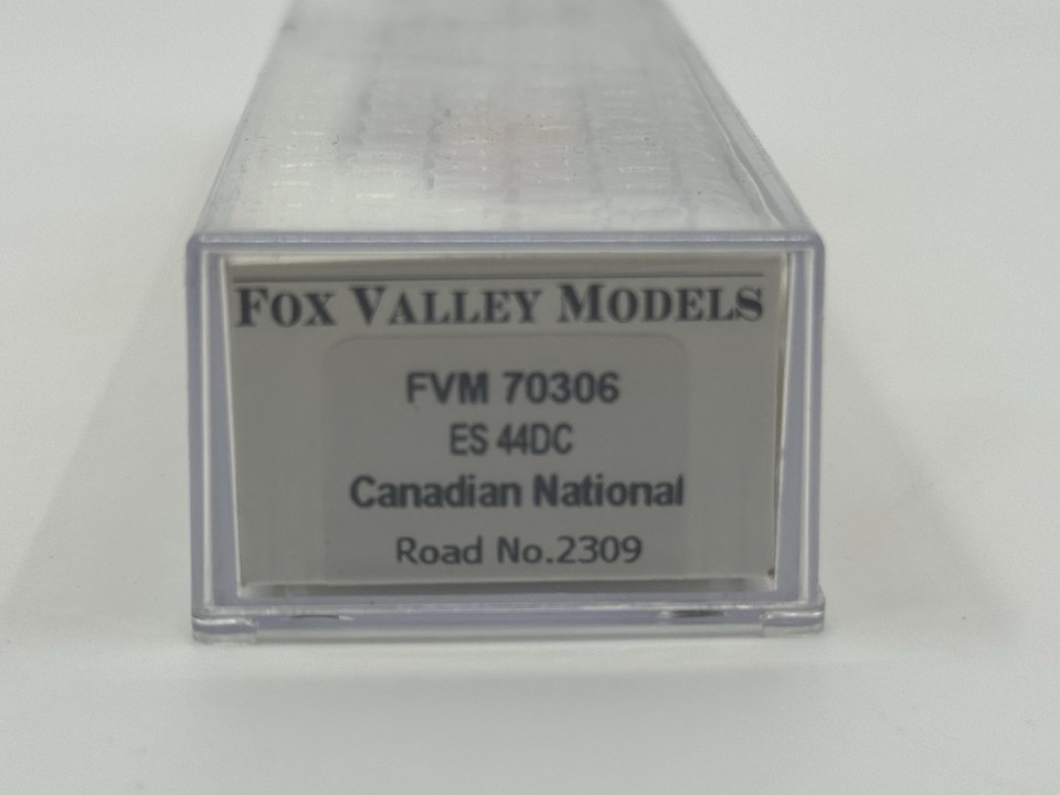 N Scale Fox Valley Models 70306 Canadian National ES44DC Locomotive CN ...