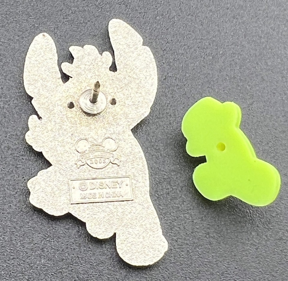 2005 Disney Stitch Pin Official Trading Climbing Running | eBay
