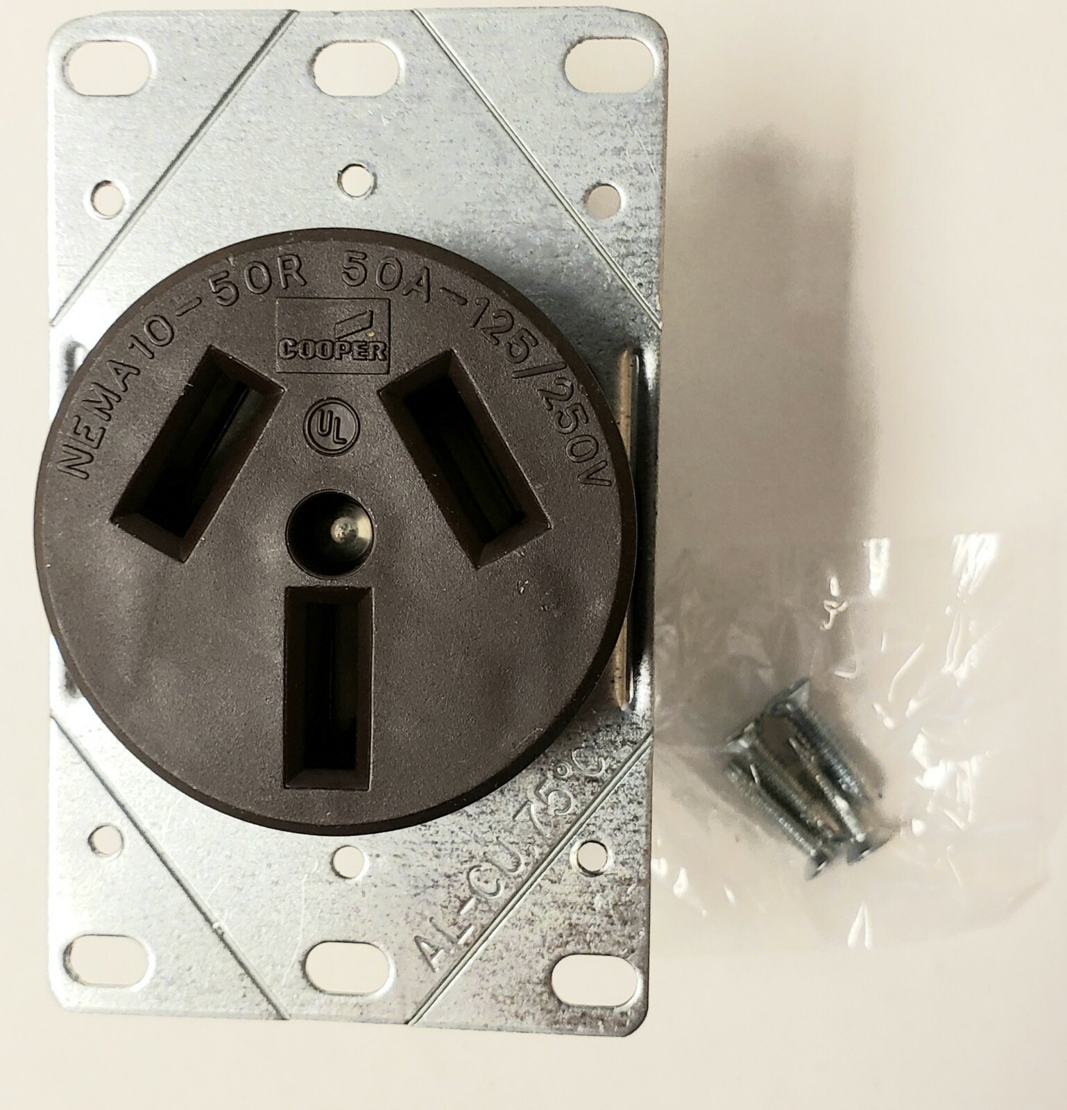 Cooper 32B-Box Range Power Outlet. 50A 125/250 V 3P 3W. NEW OLD STOCK ...