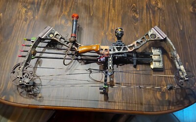 Mathews Switchback XT Compound Bow 293HL with Accessories | eBay