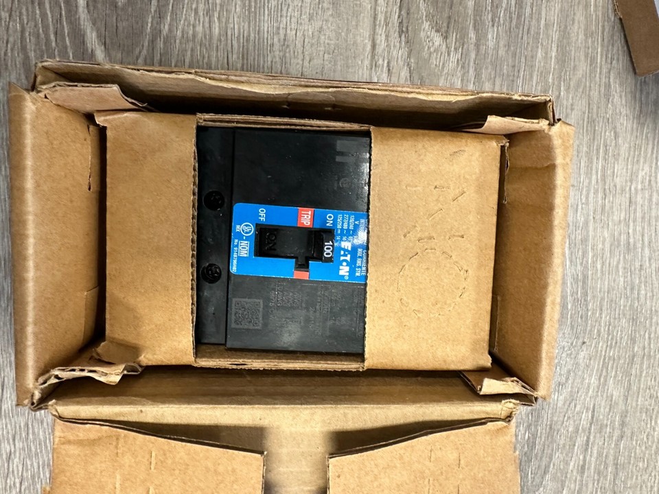 NEW Eaton - GHB3100 100A 277/480v 3 Pole Circuit Breaker New in Box | eBay