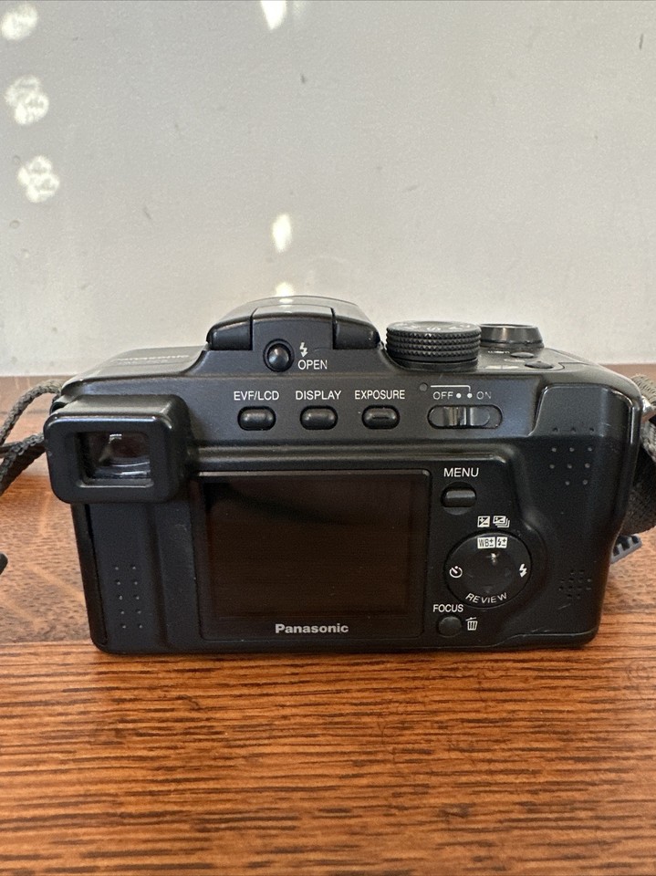 Panasonic LUMIX DMC-FZ5 Digital Camera 12X Zoom - 5.0 megapixels Tested ...