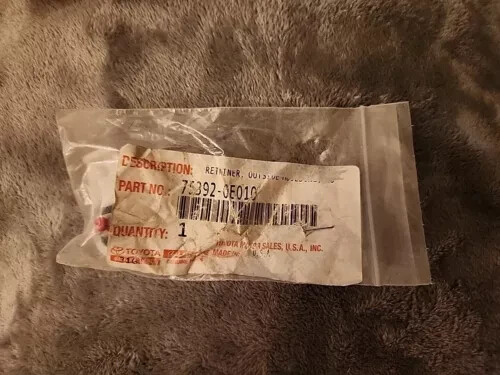 1-PC GENUINE Toyota Highlander (2014-2019) Retainer, Outside Molding ...