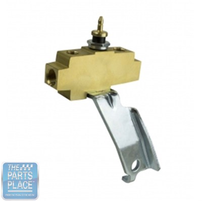 1967 GM Cars Brake Mounting Distribution Block Each | eBay