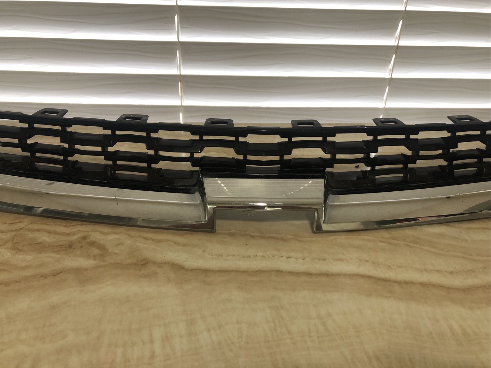 2014-2016 Chevy Malibu Upper Grille OEM 22995184 | eBay