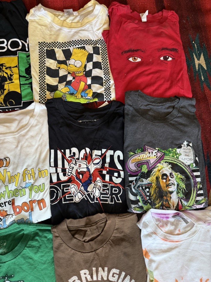 Lot Of 20 Vintage 90s 00s Graphic T Shirt Bundle Disney, Comic, Music ...
