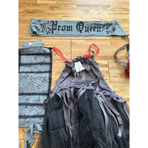 Deluxe Gothic Prom Queen Costume Child Sz Small Halloween Dress Sash ...