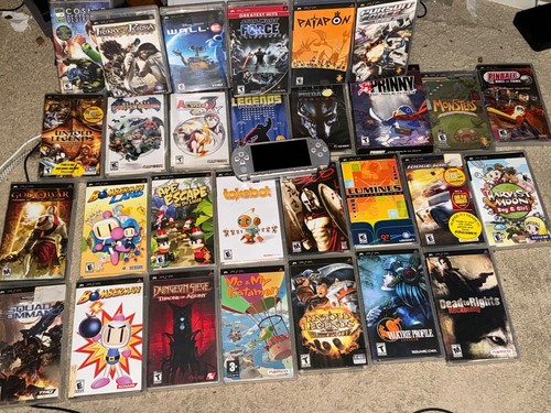 psp game Lot 29 games + console,some rare games,Prinny,Valkyrie ...
