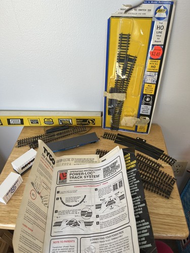 Various Vintage HO Scale Train Track Pieces & Equipment | eBay