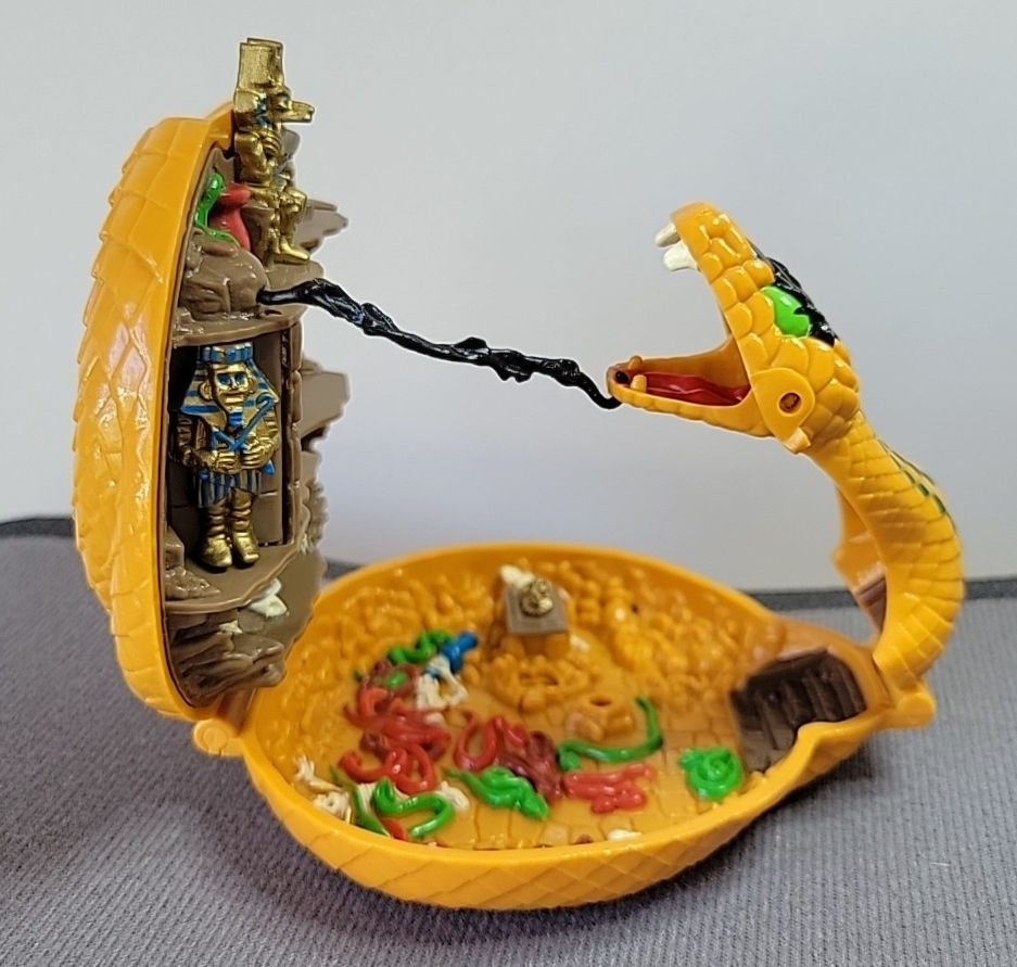 Mighty Max Snake Playset Palace of Poison Doom 1992 Bluebird Toys with ...