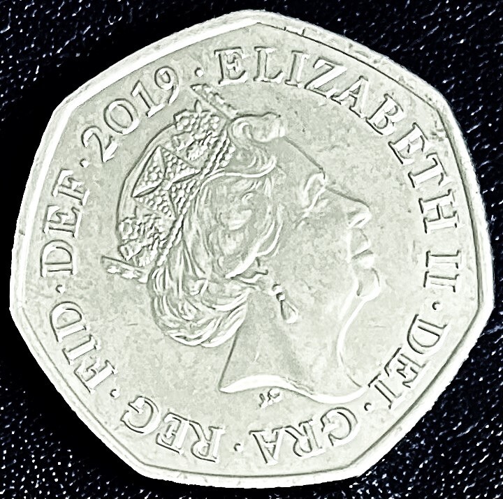 Royal Mint "Royal Shield" 50 Pence Coin 2019 Unc | eBay UK