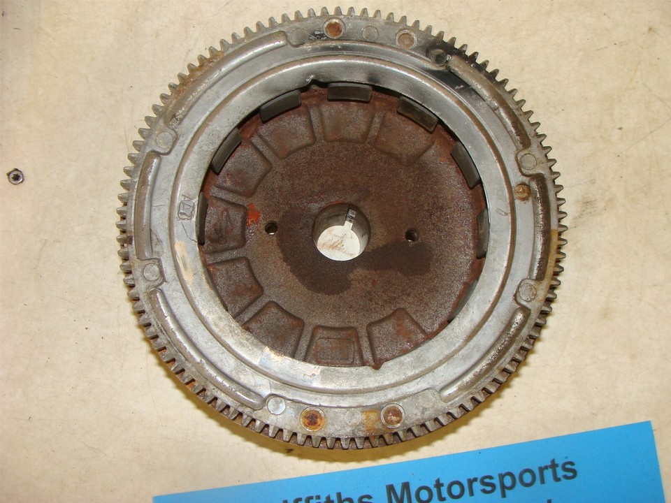 Montgomery Ward Briggs Stratton 12hp lawn mower I/C flywheel starter ...