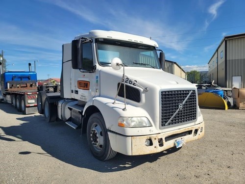 OEM Core Volvo 12V DEF Pump 23753845 FITS FOR Volvo/Mack for sale ...