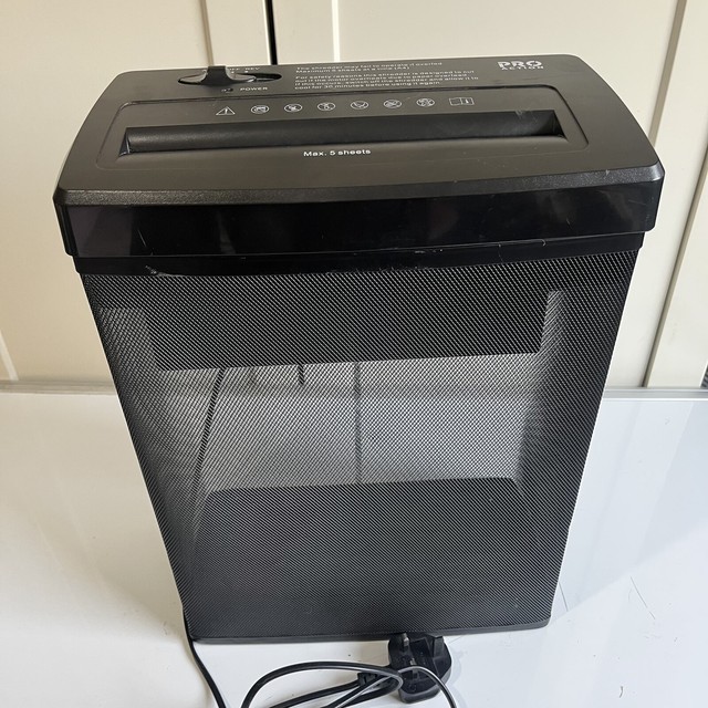 ProAction VS506P Paper Shredder 5 Sheet 18 Litre Cross Cut A4 ...