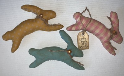 Primitives - Folk Art Bunny