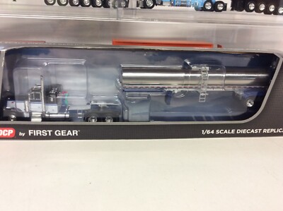 DCP Peterbilt 379 36" Sleeper w/ Walker Sanitary Tanker New in Box #60 ...