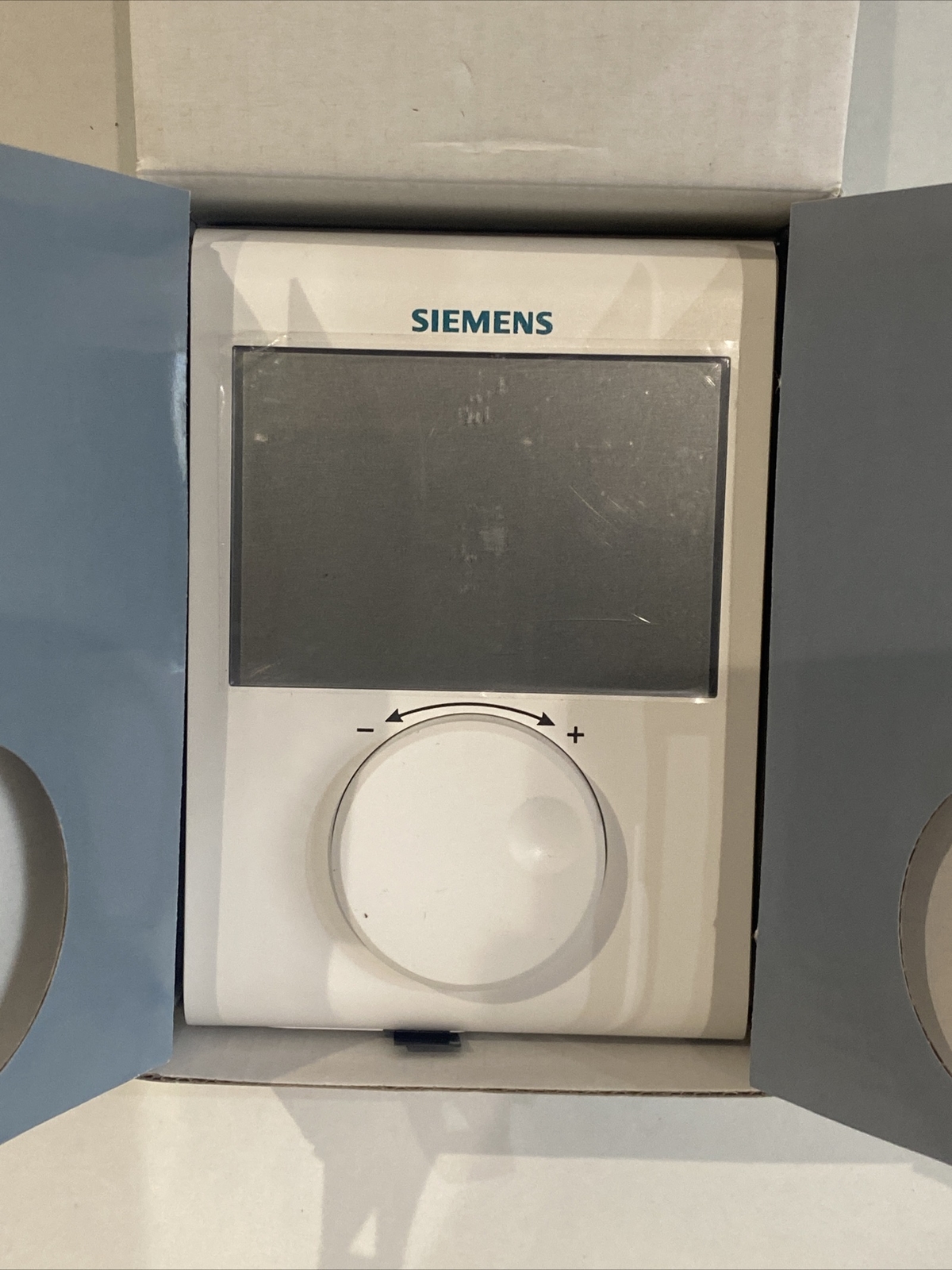 Siemens RDH100 Digital Room Thermostat Hardwired for sale online | eBay