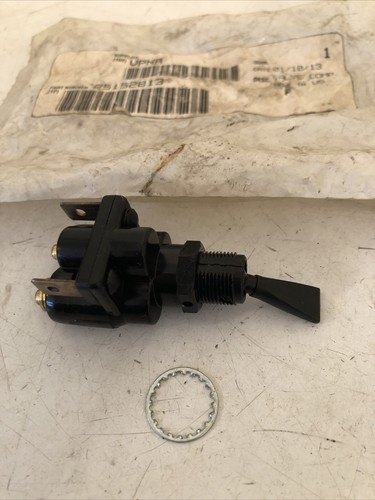 GENUINE MACK VOLVO COMP VALVE 25152813 NEW OEM DASH SWITCH | eBay