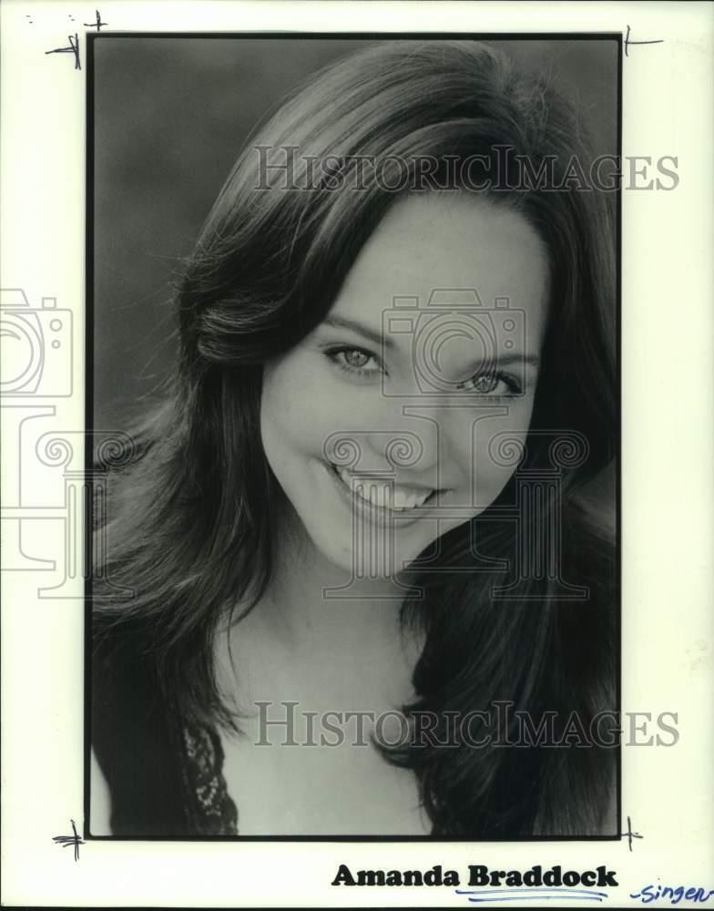 Amanda Braddock's Instagram, Twitter & Facebook on IDCrawl