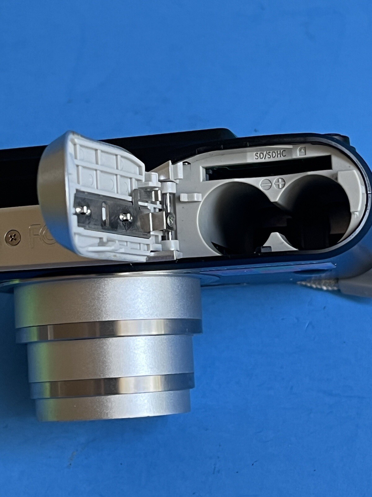 GE Compact Digital 10.1 Megapixel Camera A1050 5X Optical Zoom | eBay