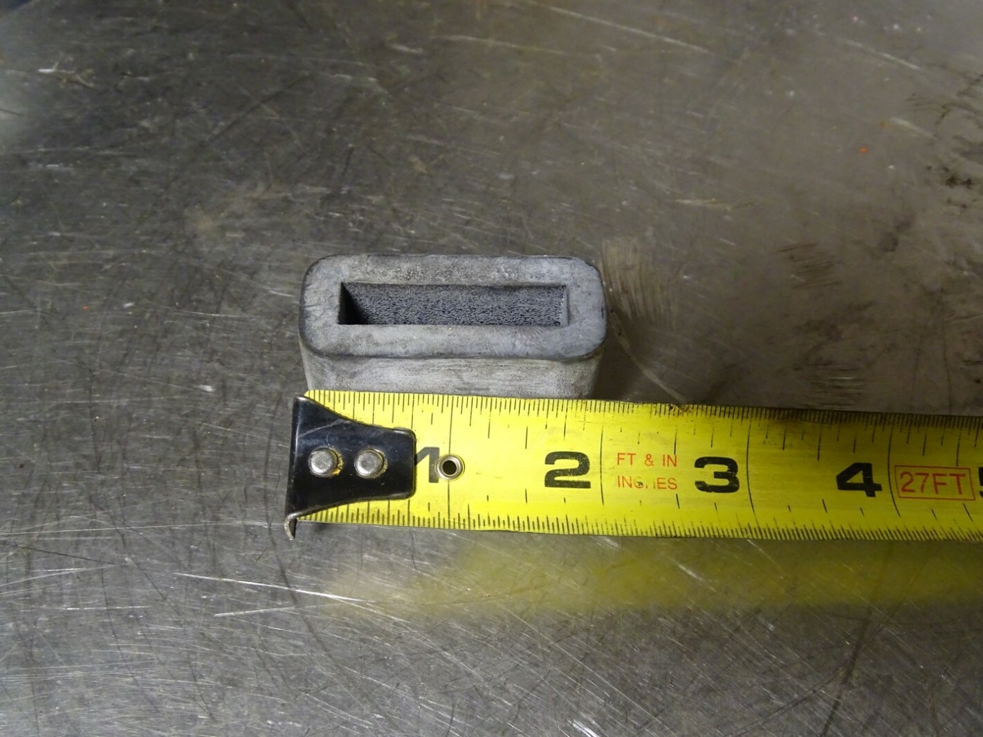 10pk Cooper B-line Sb21b End Cap 1.5" X 3/8" for Runway Stringer Black ...