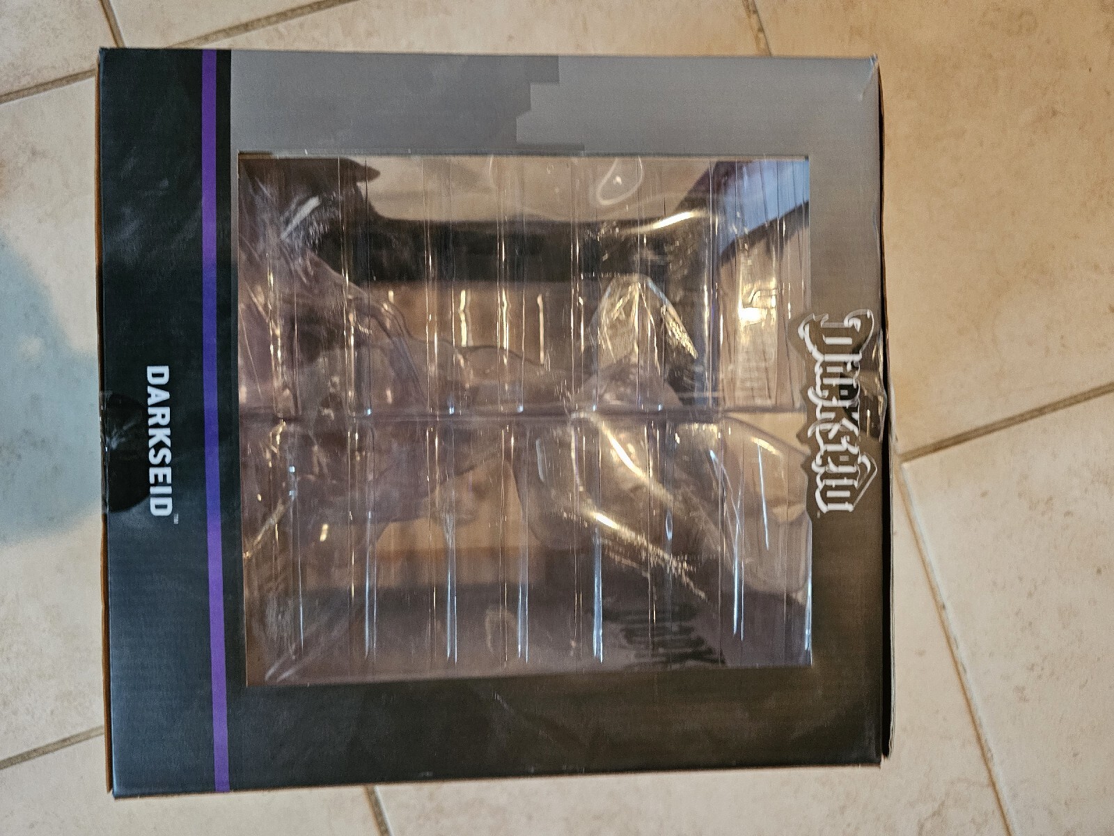 DC Comics Gallery Darkseid 10 In PVC Statue Box Only, No Statue Diamond ...