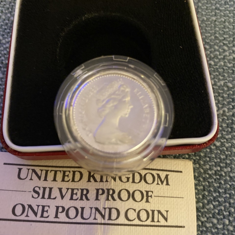 1983 United Kingdom Silver Proof One Pound Coin in Red Case with COA ...