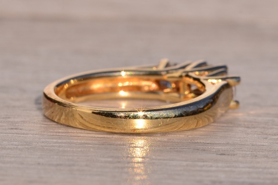 Vintage Past Present Future Diamond Ring in Yellow Gold | eBay