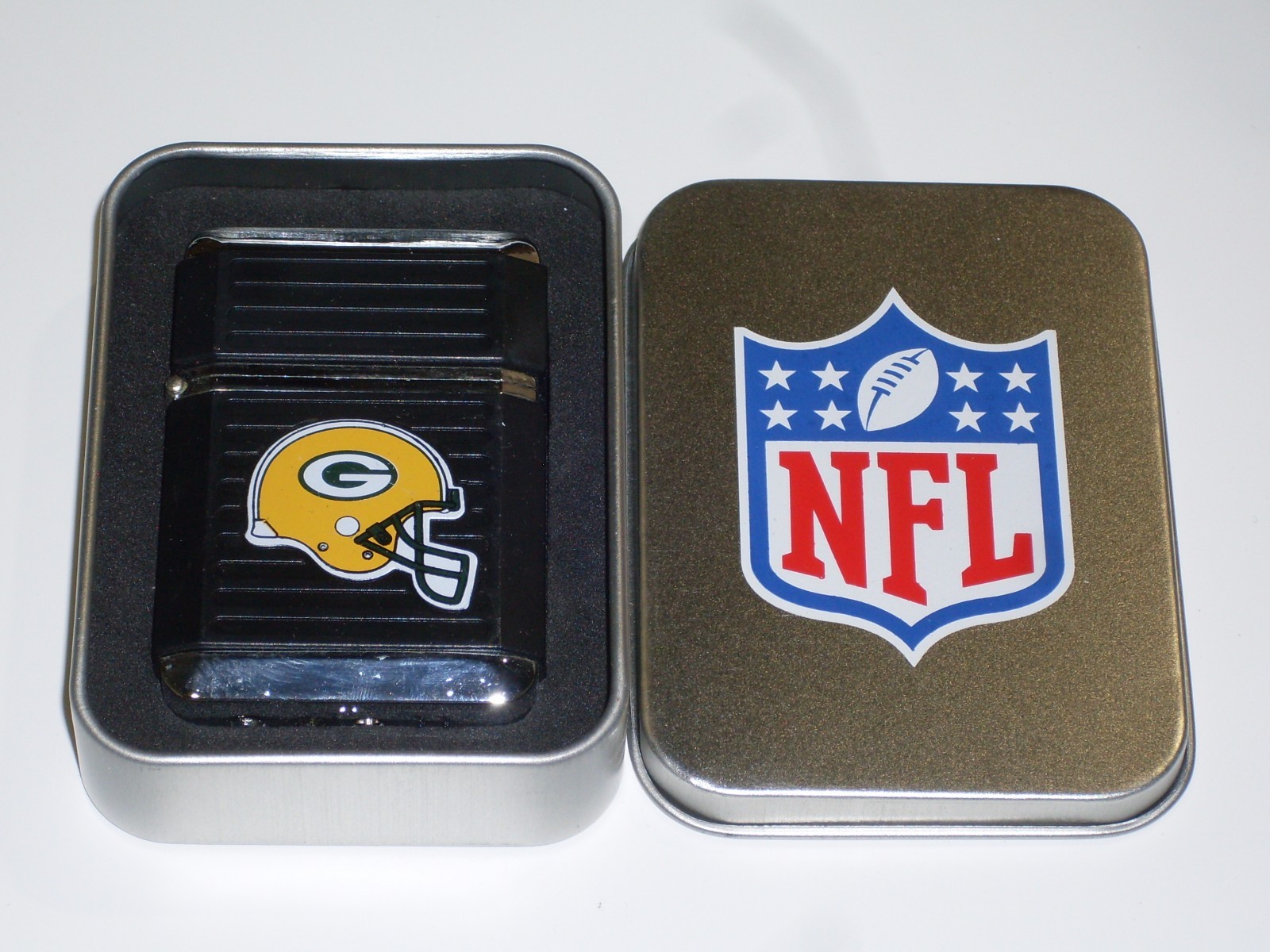 NFL Windproof Refillable Butane Lighter w/Gift Box By FSO -Select Team ...