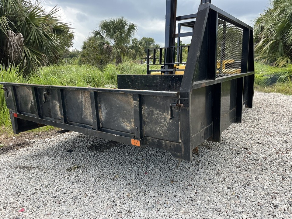 Knapheide Flatbed Service Body DRW 9ft Bed Removable Sides Ford Ram ...