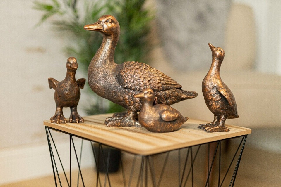 Duck Garden Ornament Family Ducklings Outdoor Decor Bronze Effect Xmas ...