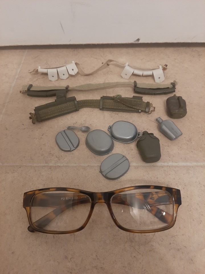 VINTAGE ORIGINAL 1964 GI JOE ACTION SOLDIER BELTS, CANTEENS, MESS KITS ...