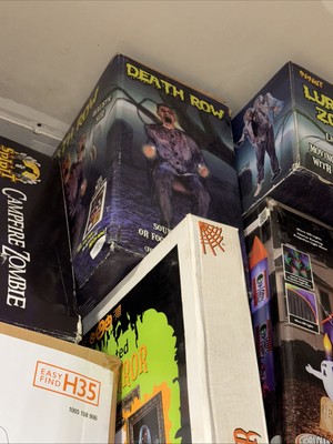 Spirit Halloween Animated Animatronic Life Size Prop Death Row Zombie ...