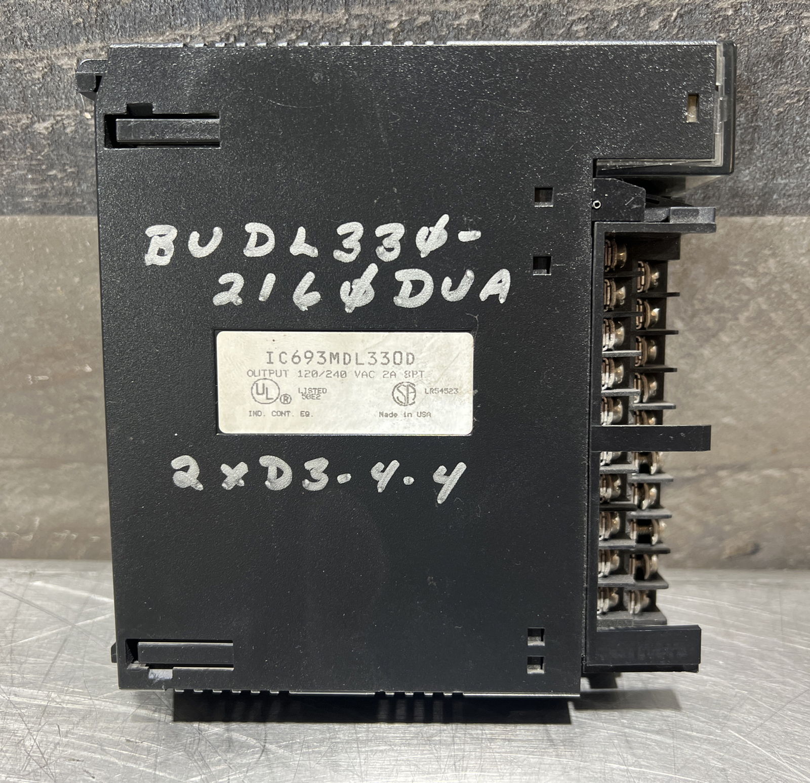 GE Fanuc IC693MDL330D Output 120/240 VAC 1 A 8 Point IC693MDL330 IC693 ...