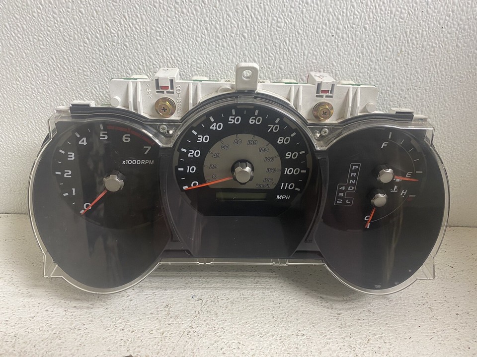 2004 Toyota 4Runner 4X4 SR5 V8 Speedometer Gauge Cluster Panel 83800 ...