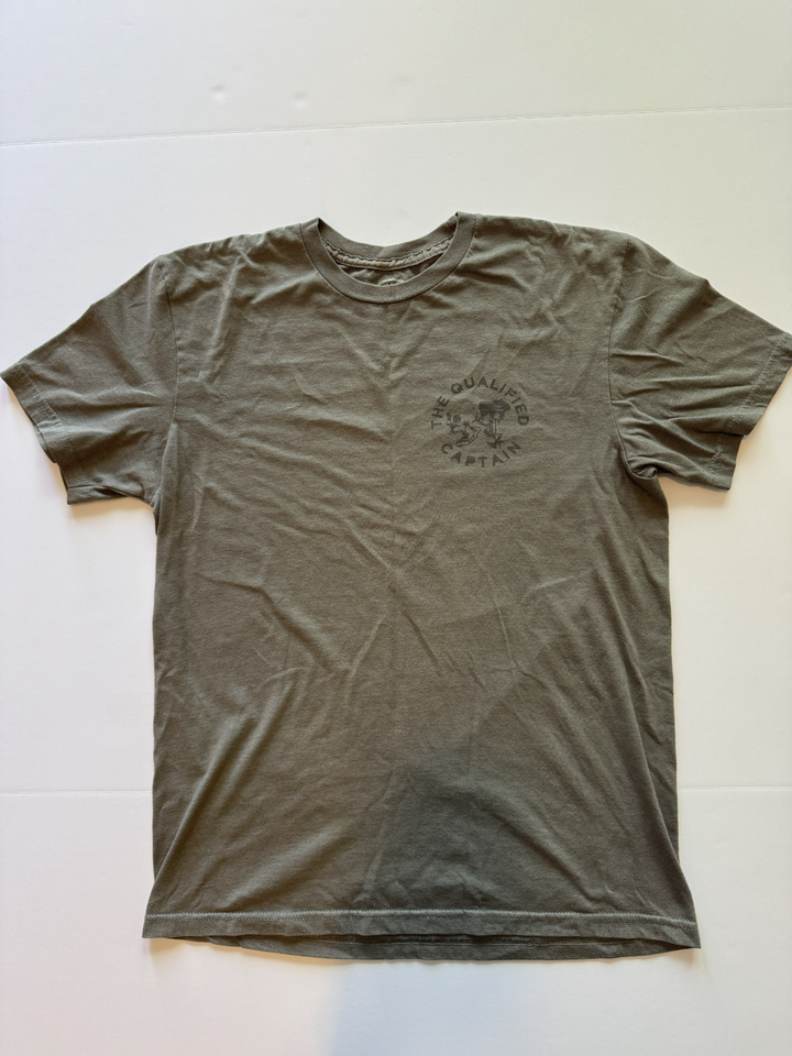 The Qualified Captain Fishing Sailor Kraken Outdoors USA Men Medium ...