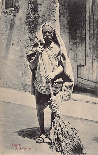 Maroc - TANGIER - A sweeper - Ed. V.B. Combo | eBay