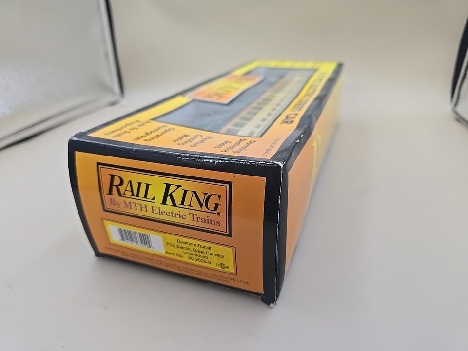 MTH RAIL KING 30-2525-0 Baltimore Transit PCC Electric Street Car w ...