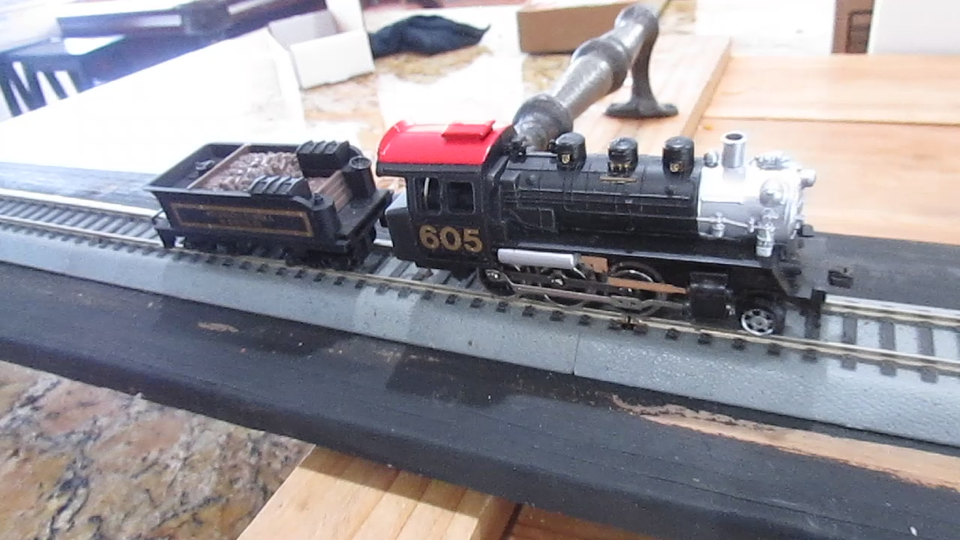 Ho Scale Model Power 6720 ATSF 605 Steam Locomotive & Tender For Resto ...