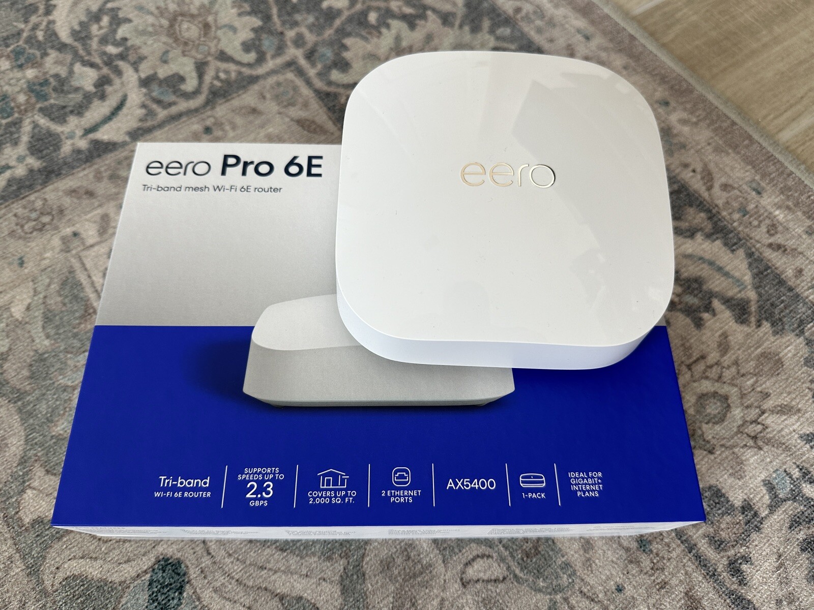 eero Pro 6E Tri-Band AXE5400 Wi-Fi 6E Mesh Router - White 840080572550 ...
