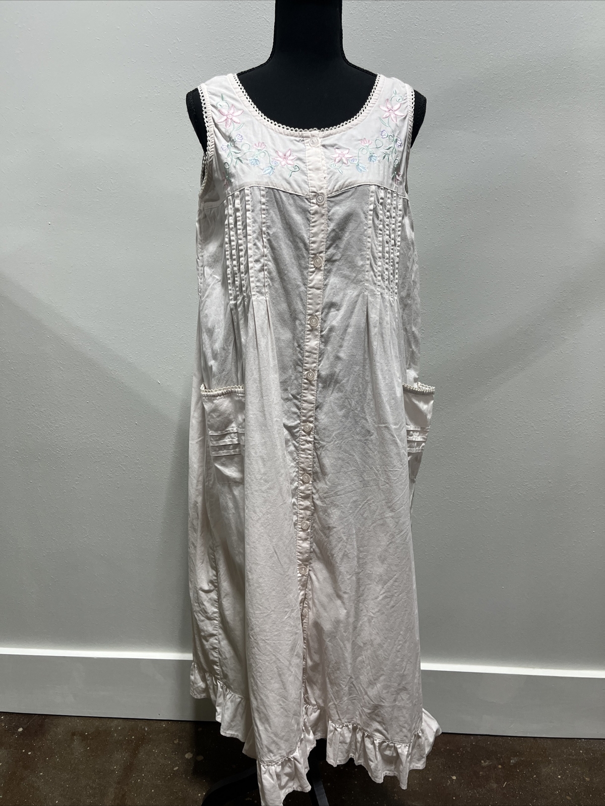 PHASES Long Pink Embroidered Nightgown with Ruffle Si… - Gem