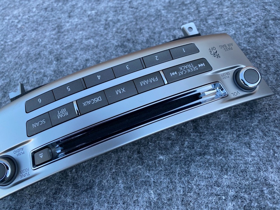 INFINITI M37 M35H M56 Q70 Q70L 2011-2019 OEM DASH RADIO STEREO CONTROL ...