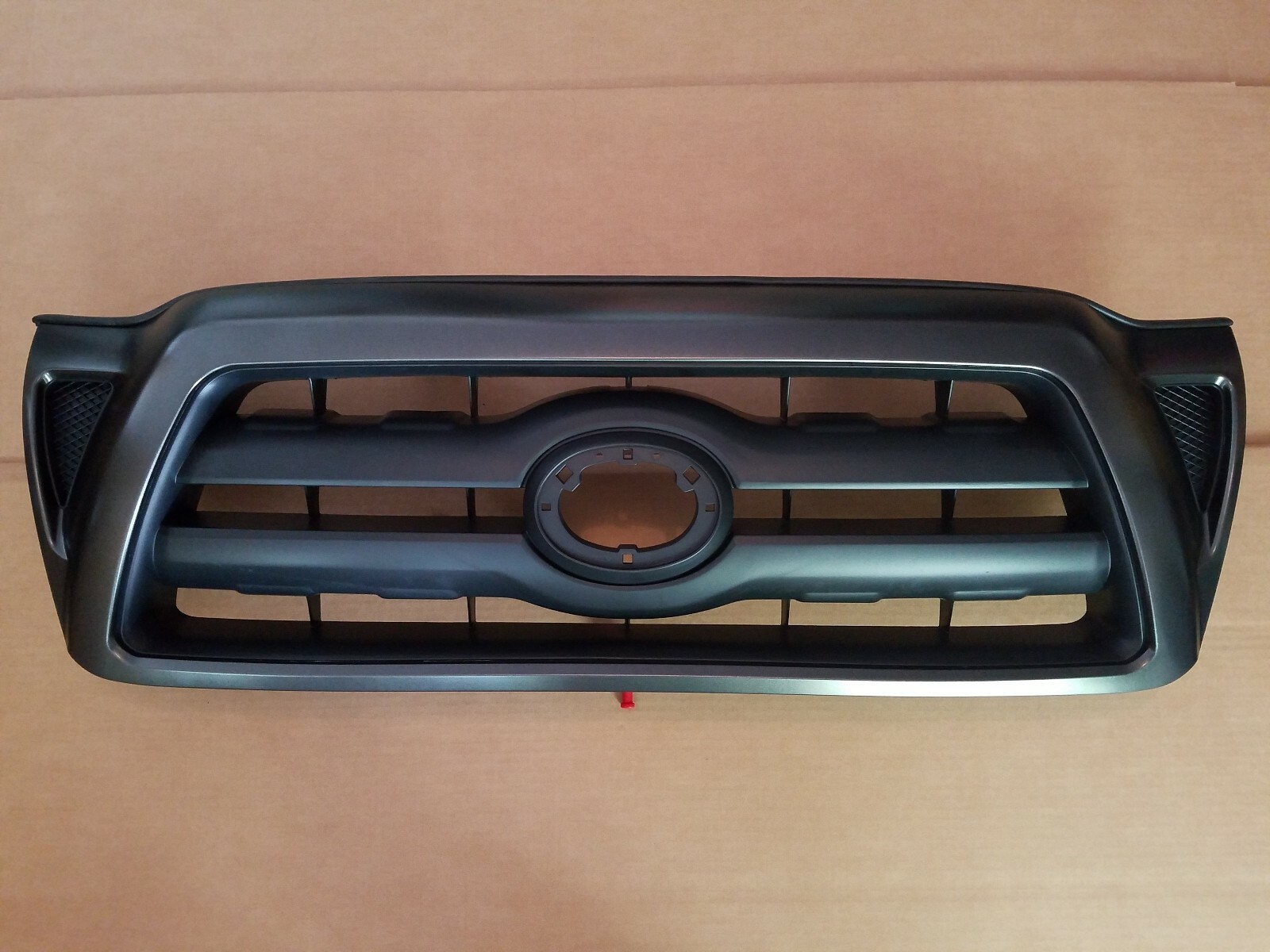 Grille Assembly Grill Gray Shell Black Insert Tacoma TO1200269 ...