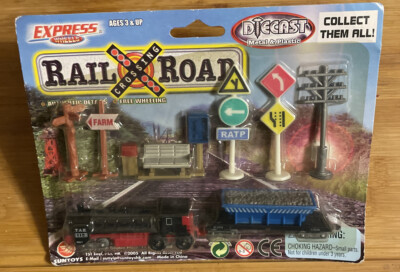 Express Wheels Diecast & Plastic Rail Road Crossing Set NOS 2005 | eBay