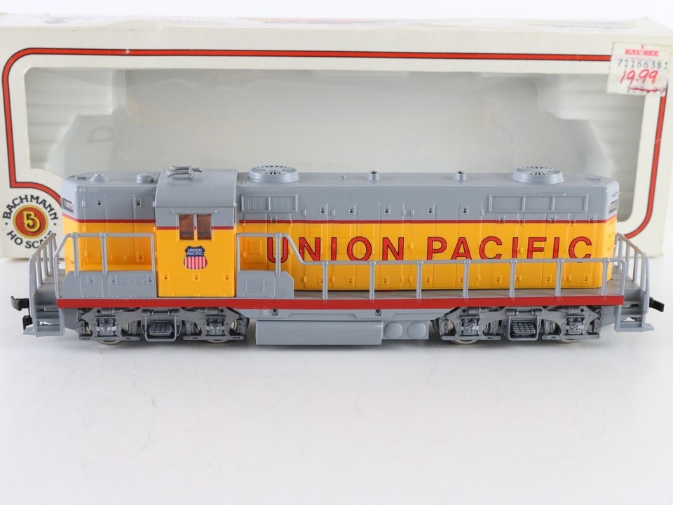 Union Pacific UP EMD GP18 Diesel Locomotive AHM HO Yugoslavia | eBay