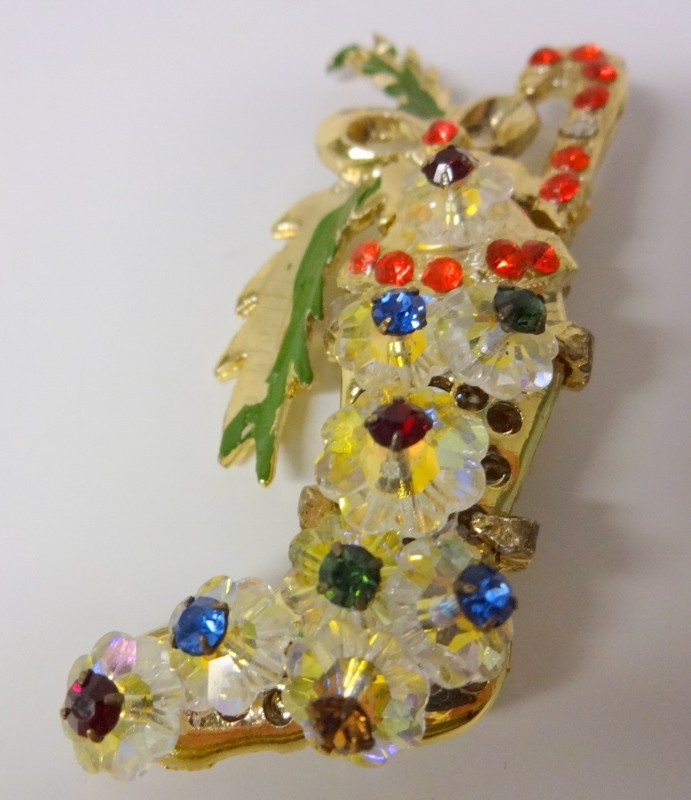 Vintage Retro Christmas Multi colored Rhinestone Stocking Pin Brooch ...